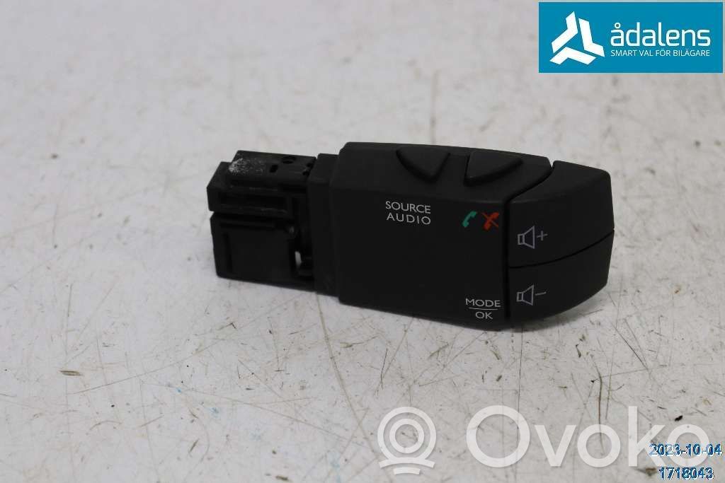 255522448R Renault Clio IV Boutons / interrupteurs volant, 13,61 € | OVOKO