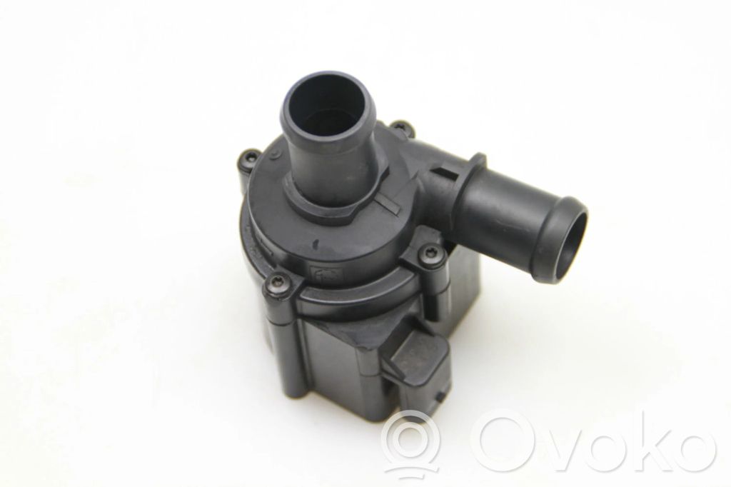 5Q0965561B Volkswagen Golf VII Electric auxiliary coolant/water pump, € ...