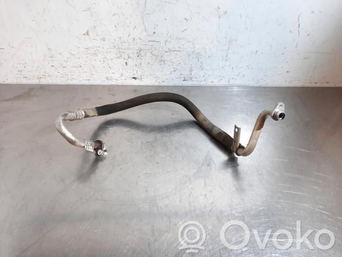 924549753R Renault Trafic III (X82) Ilmastointilaitteen putki (A/C), 95 ...