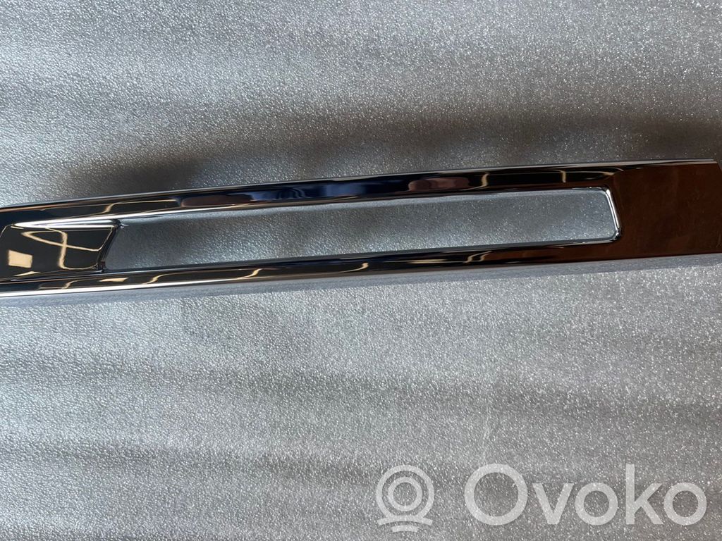 A1668845422 Mercedes-Benz ML W166 Grille antibrouillard avant, 25,00 ...