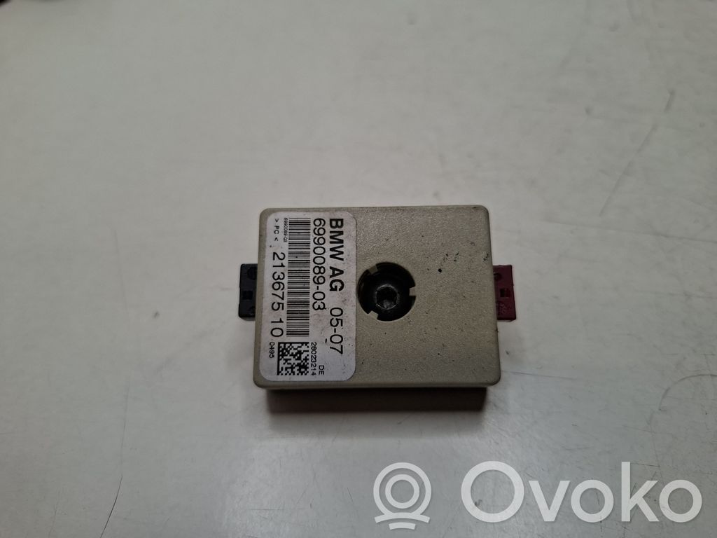 21367510 BMW X3 E83 Aerial antenna amplifier, €5.00 | RRR