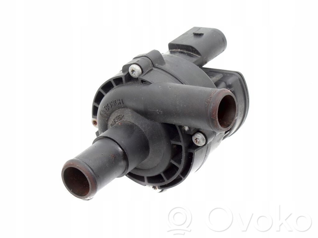 DTC32 Mercedes-Benz E W211 Pompe à eau / liquide de refroidissement ...