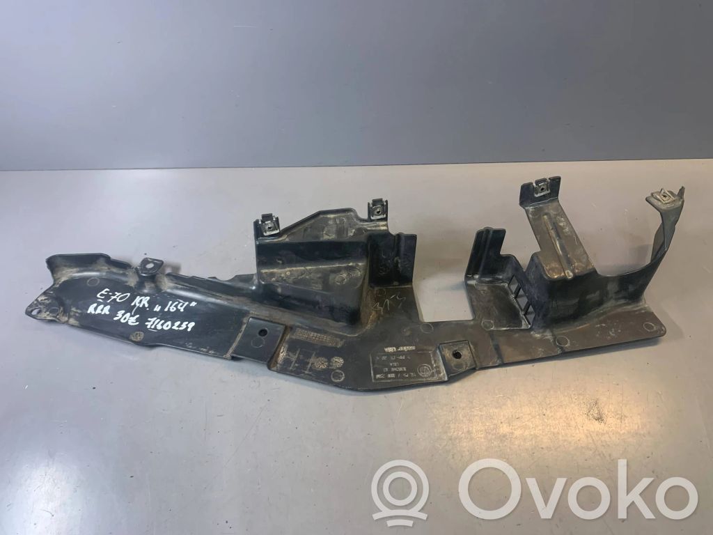 51757160239 BMW X5 E70 Autres pièces compartiment moteur, 30,00 € | OVOKO