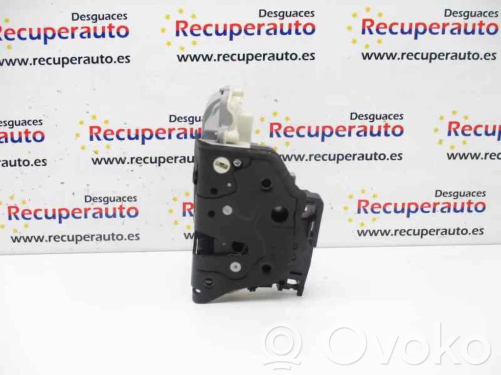 3C4839016A Skoda Superb B6 (3T) Rear door lock, €60.98 | RRR