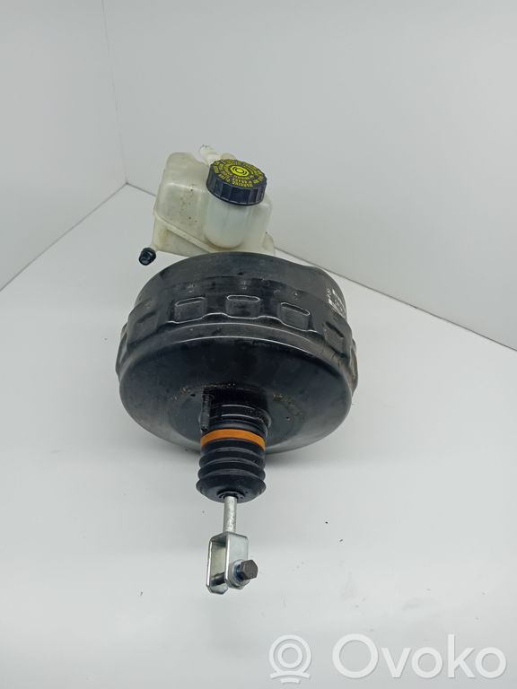 A2044300002 Mercedes-Benz C W204 Servo-frein, 20,00 € | OVOKO