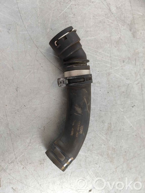 C2C22711 Jaguar XF Tuyau de liquide de refroidissement moteur, 10,50 ...