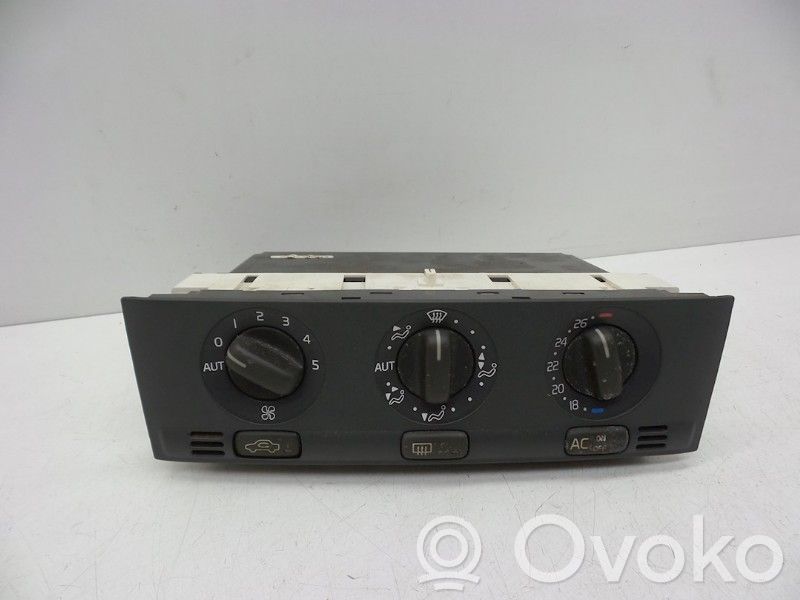 30856064 Volvo S40, V40 Climate control unit, €59.90 | RRR
