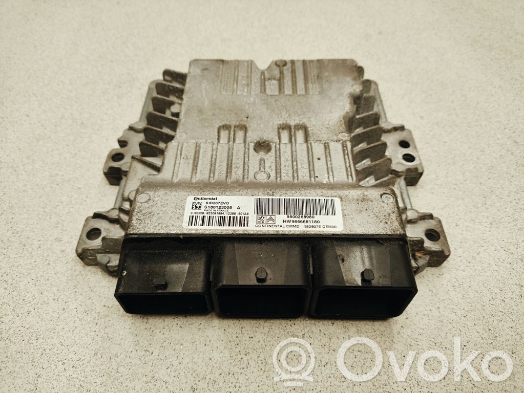 S180123008A Peugeot 5008 Engine control unit/module, €10.00 | RRR