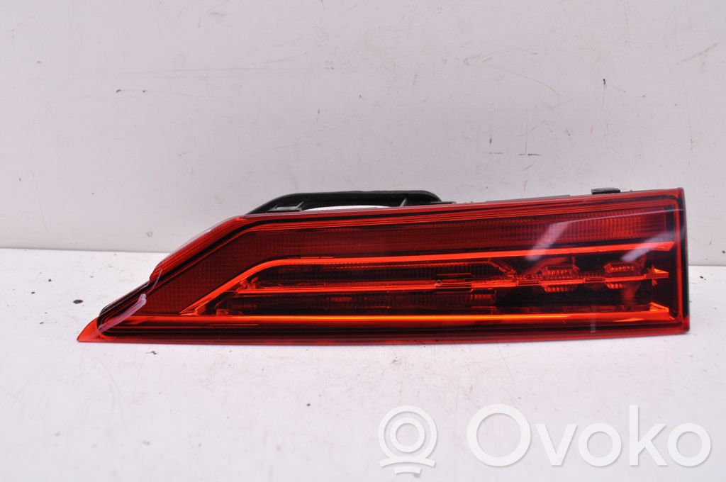 31446617 Volvo XC60 Tailgate rear/tail lights, €20.00 | RRR
