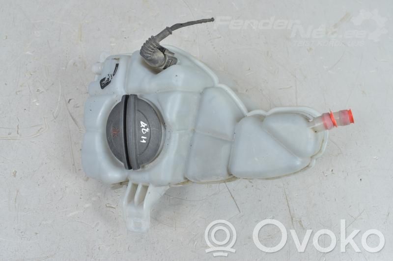 5Q0121321 Audi A8 S8 D4 4H Coolant expansion tank/reservoir, €20.00 | RRR