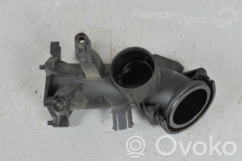 03C145861E Volkswagen PASSAT B7 Air intake hose/pipe, €56.00 | RRR