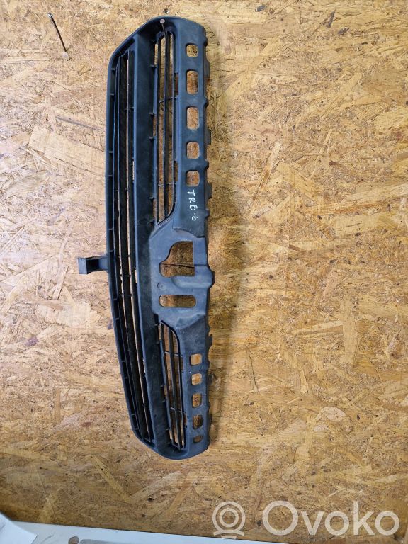 5311102330 Toyota Corolla E120 E130 Front bumper upper radiator grill ...