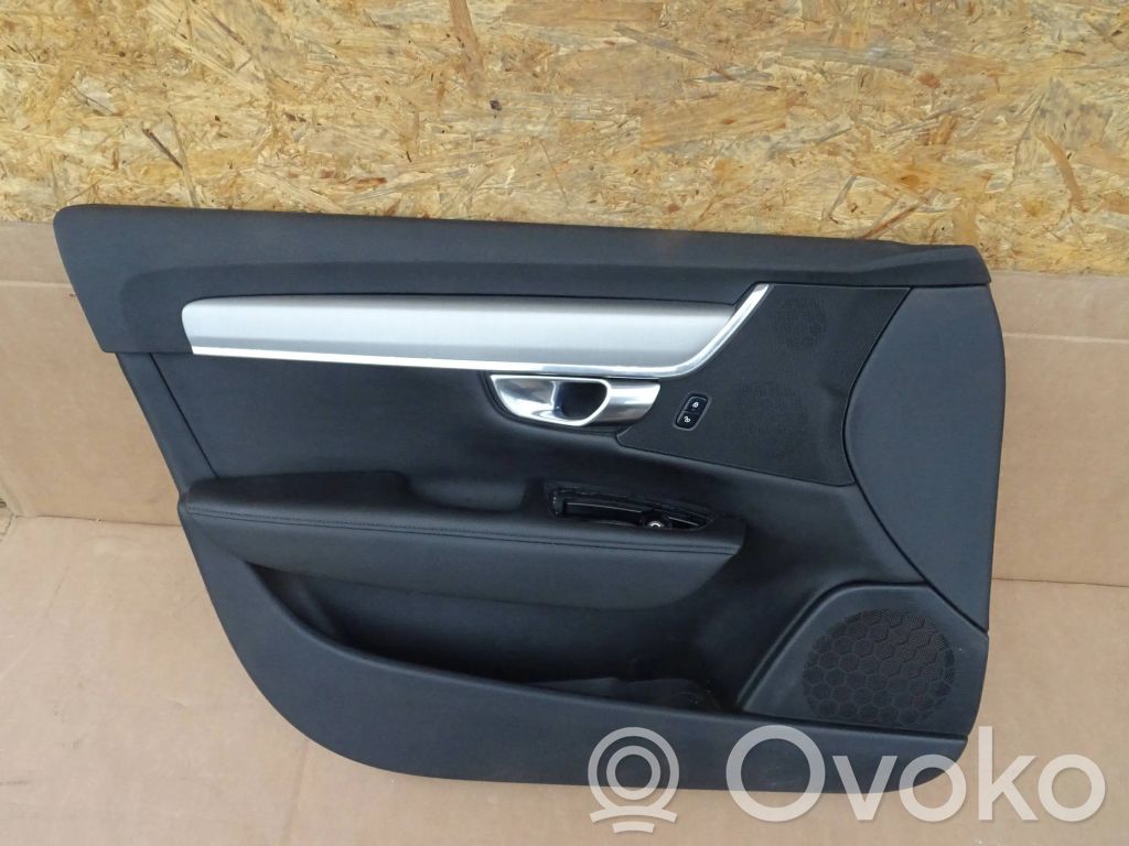 31393164 Volvo S90, V90 Front door card panel trim, €178.83 | RRR