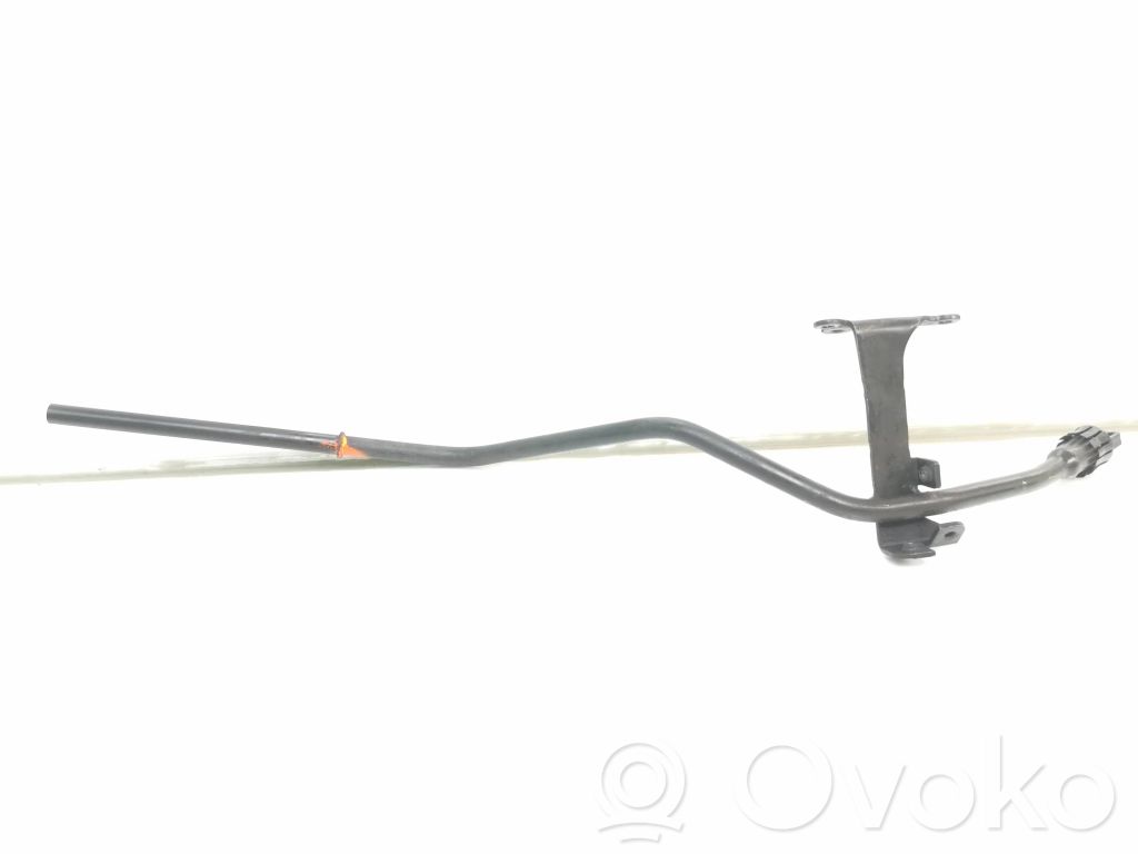 A1370100335 Mercedes-Benz E W211 Oil level dip stick, €15.00 | RRR