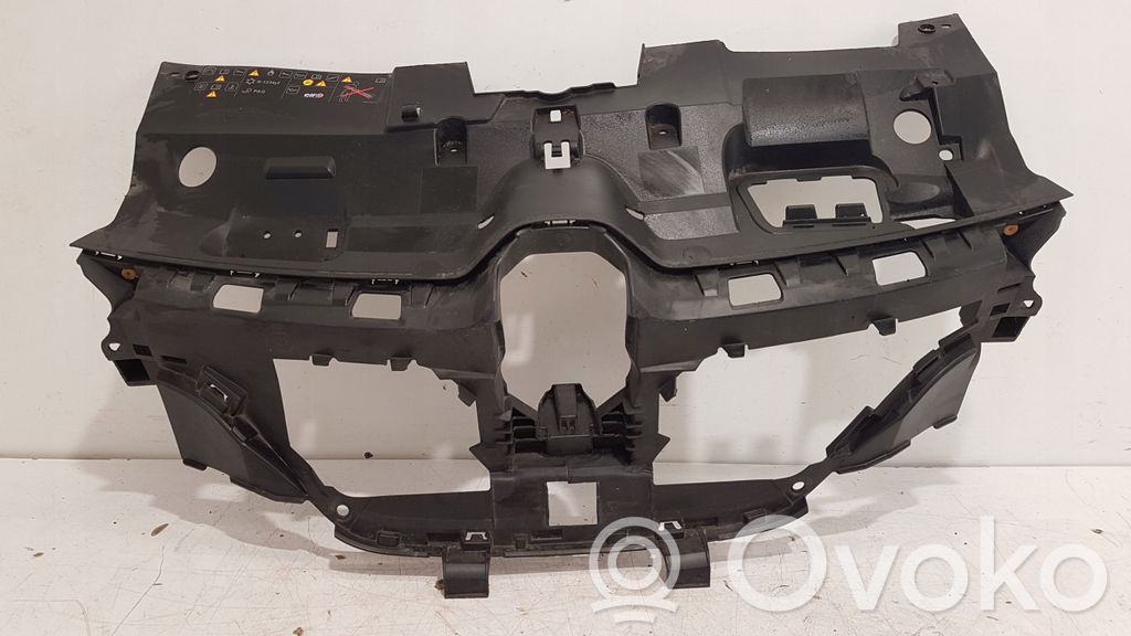 620367378R Renault Megane IV Grille de calandre avant, 94,12 € | OVOKO