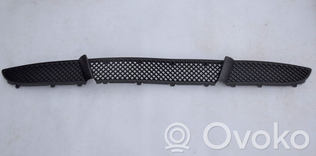 51117166605 BMW 1 E81 E87 Grille inférieure de pare-chocs avant, 35,29 ...