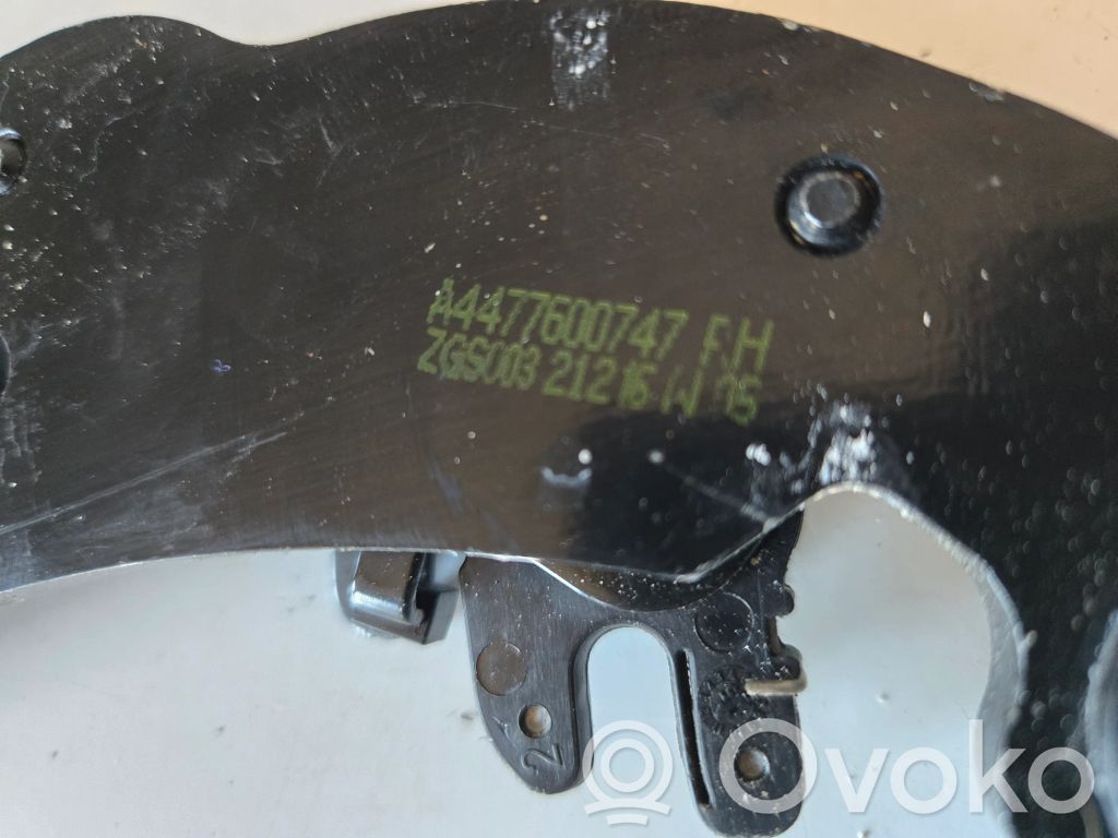 A4477600747 Mercedes-Benz Vito Viano W447 Rouleau guidage de porte ...