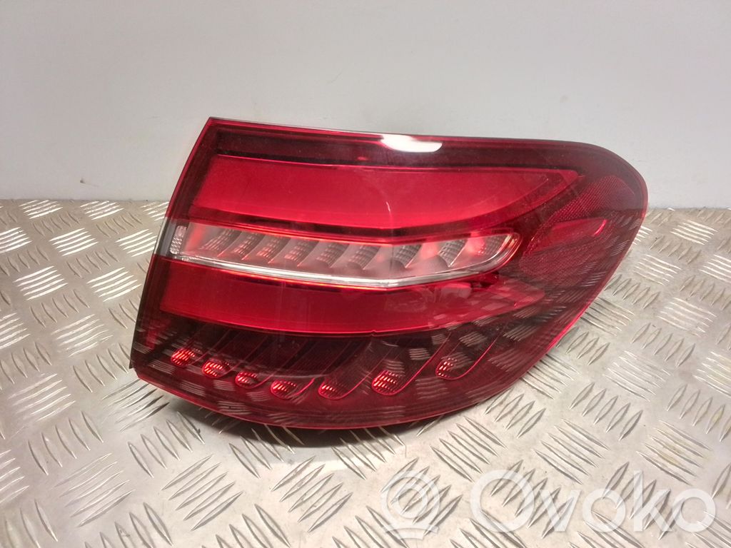 A2539061000 Mercedes-Benz GLC X253 C253 Feux arrière / postérieurs, 120,00 € | OVOKO