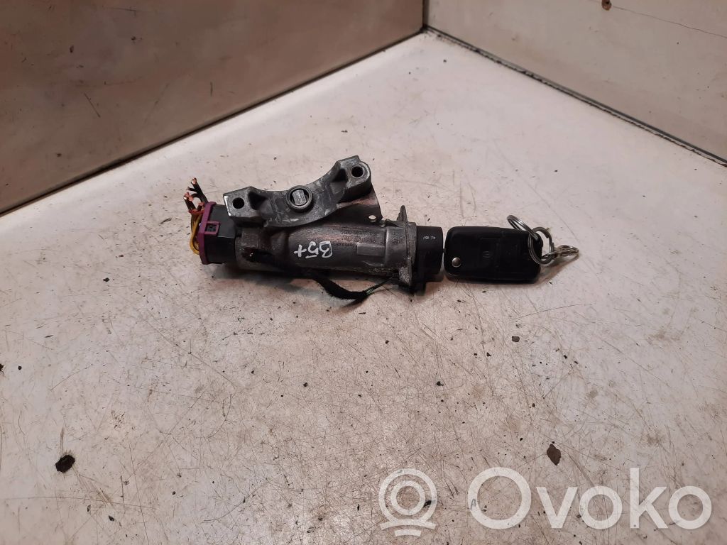 4B0905851A Volkswagen PASSAT B5.5 Verrouillage de commutateur d ...