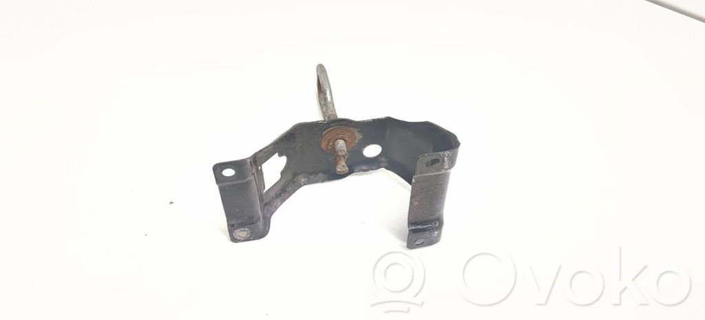 51237164802 BMW X5 E70 Konepellin lukituksen vastakappale, 4,63 € | OVOKO