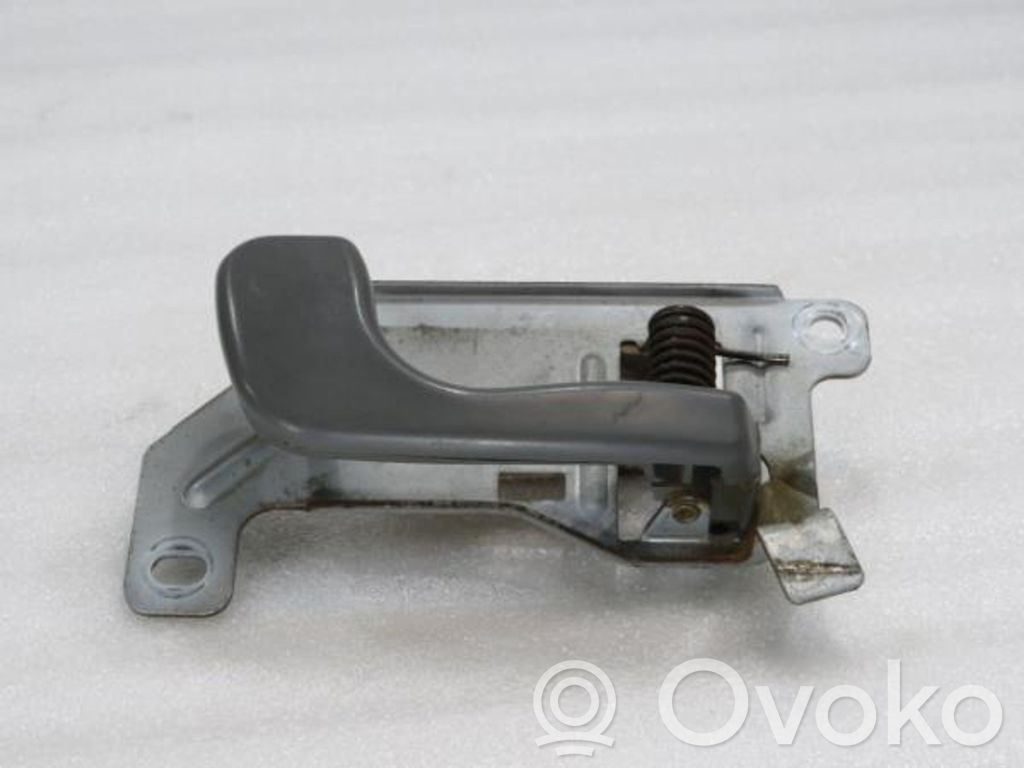Mitsubishi Canter Support poignée extérieur de porte avant, 35,42 € | OVOKO