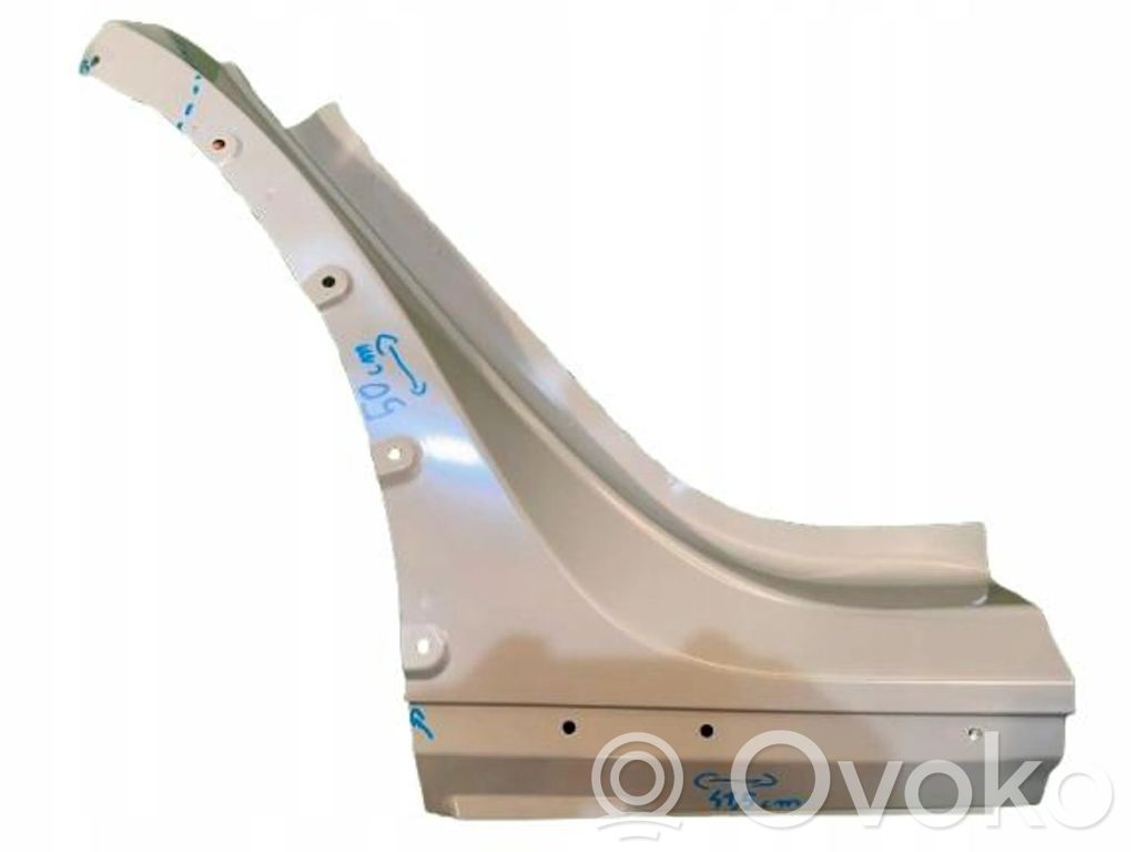 Tesla Model Y Pillar (middle), €352.66 | RRR