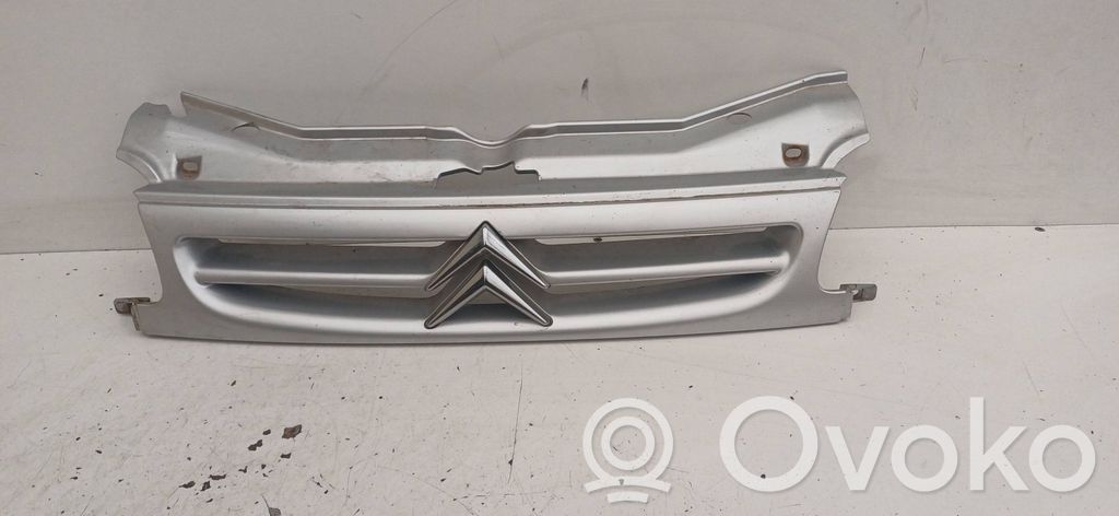 9635604580 Citroen Berlingo Grille de calandre avant, 25,00 € | OVOKO