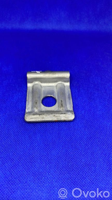 8R0803123A Audi Q5 SQ5 Battery bracket, €6.45 | RRR