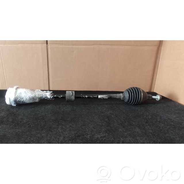 5Q0407272ED Skoda Octavia Mk4 Front driveshaft, €210.00 | RRR
