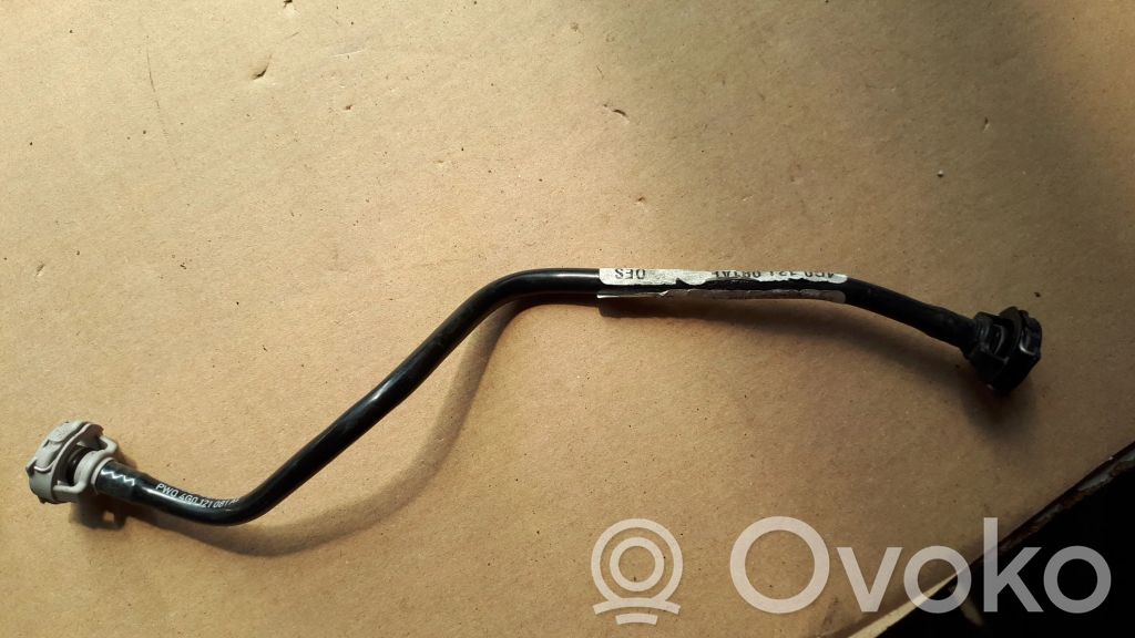 4G0121081AE Audi A4 S4 B8 8K Tuyau de liquide de refroidissement moteur ...