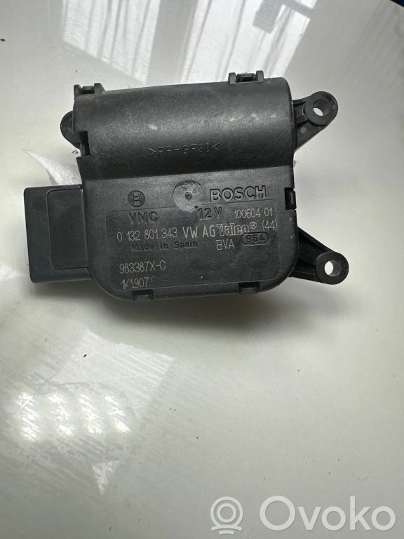 1K1907511E Audi A3 S3 8P Moteur / actionneur de volet de climatisation ...