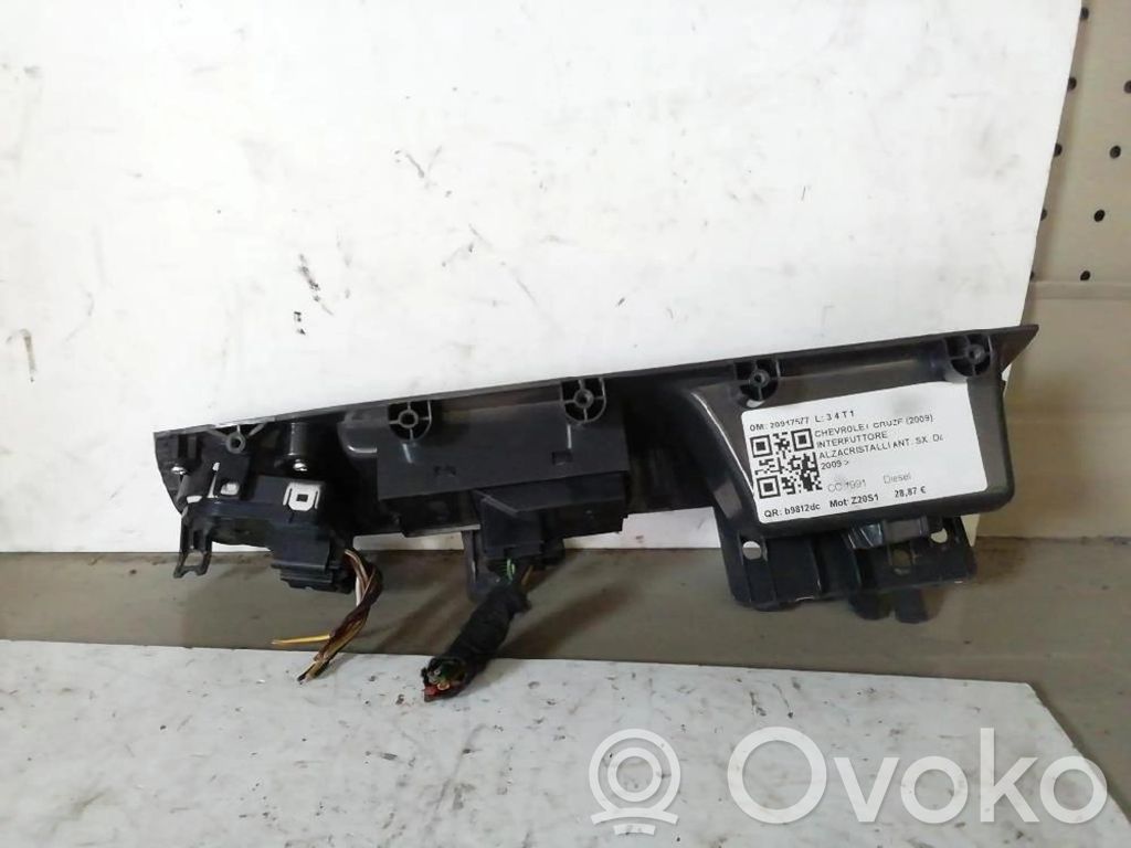 20917577 Chevrolet Cruze Interrupteur commade lève-vitre, 38,75 € | OVOKO