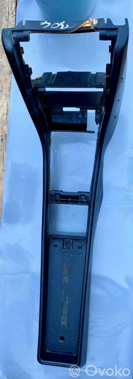 Mercedes-Benz E W124 Console centrale, 16,47 € | OVOKO
