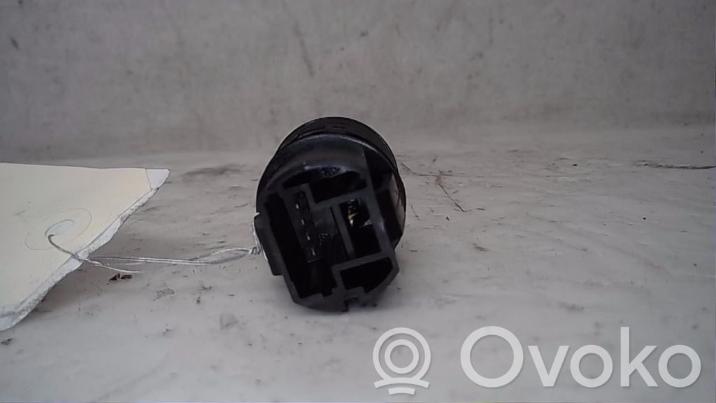 251503211R Renault Clio IV Bouton poussoir de démarrage du moteur, 25 ...