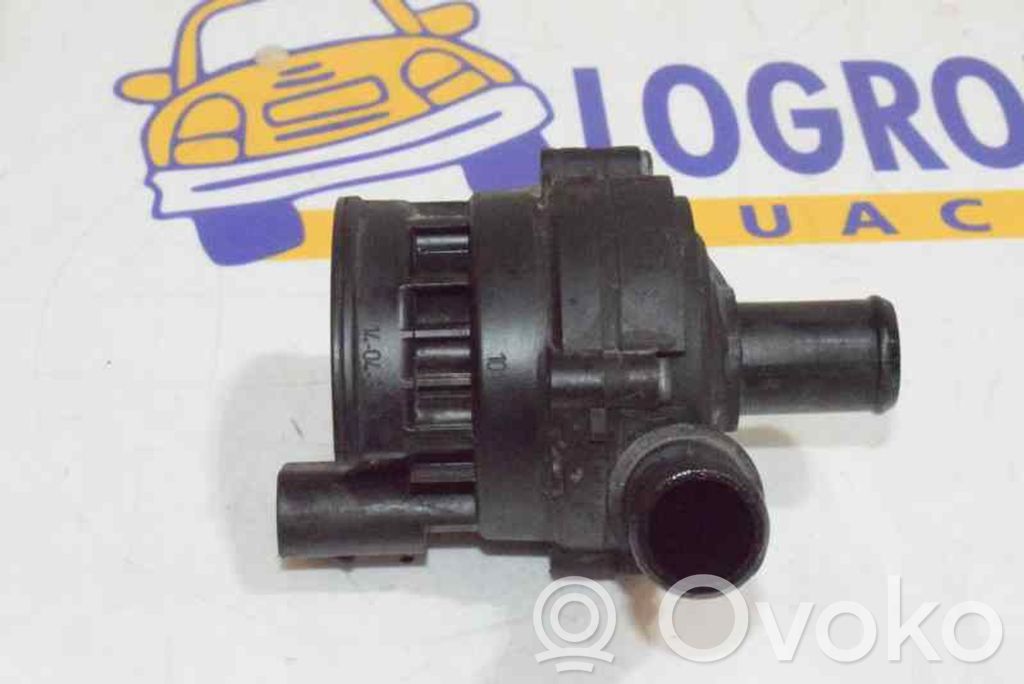 144B00004R Renault Trafic I Electric auxiliary coolant/water pump, €26. ...