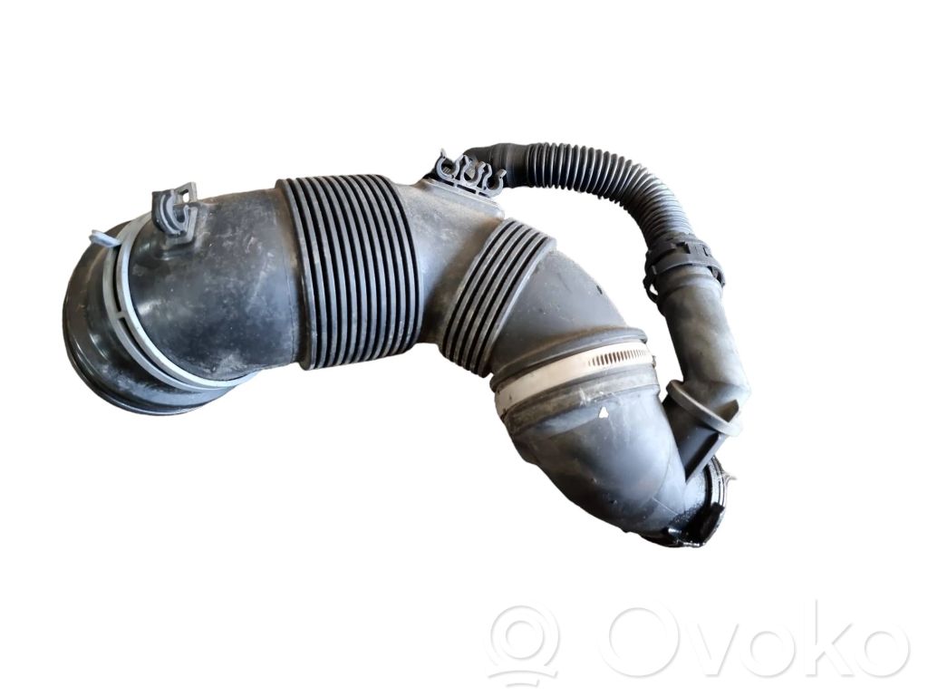 5Q0129654 Skoda Superb B8 (3V) Air intake duct part, €9.60 | RRR