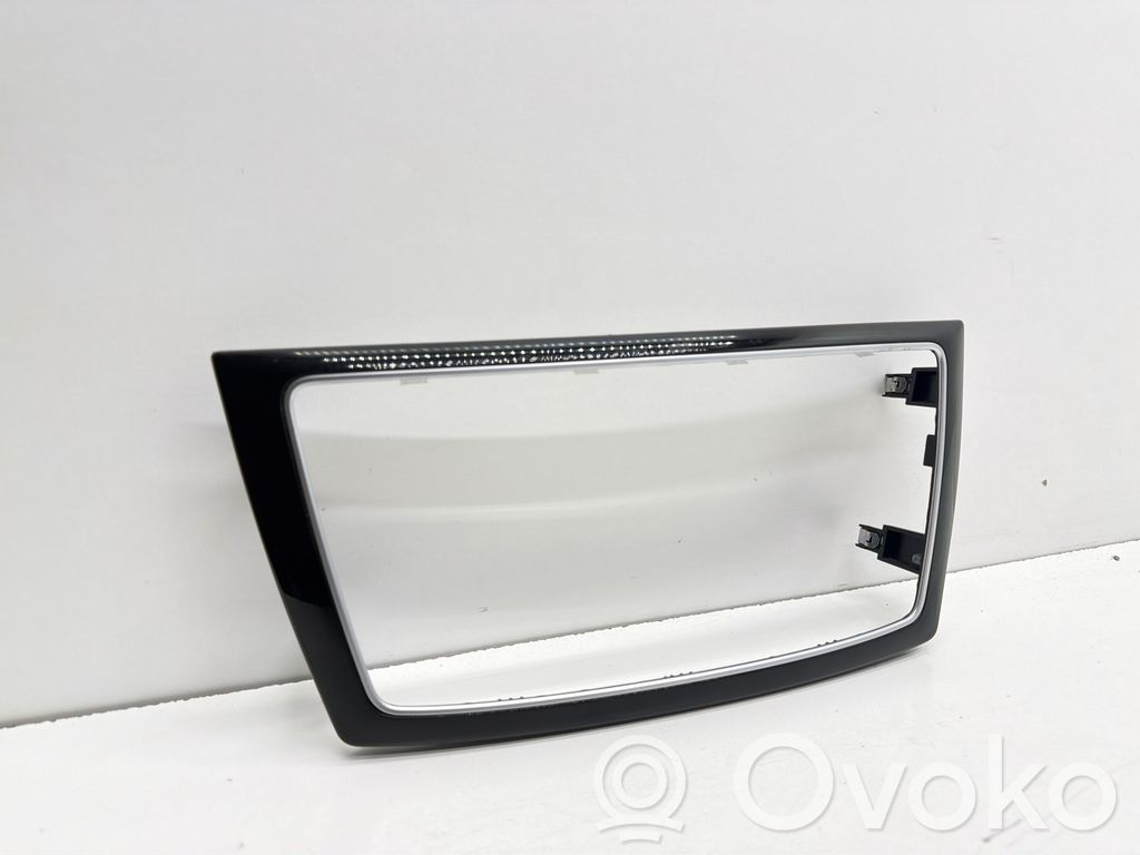 A1666802417 Mercedes-Benz GLE (W166 - C292) Radio/GPS head unit trim, € ...