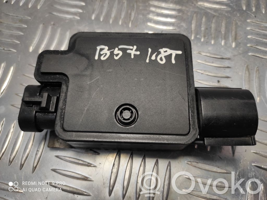 940002904 Volkswagen PASSAT B5.5 Jäähdytyspuhaltimen rele, 15,71 € | OVOKO