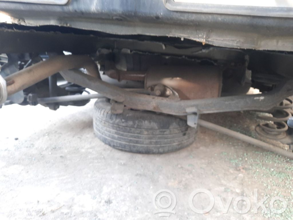 Opel Astra H Poutre d'essieu arrière avec réducteur, 162,39 € | OVOKO