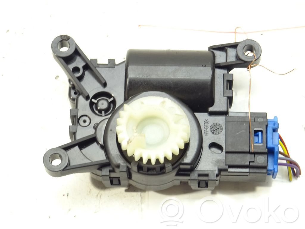 5WA907511B Skoda Superb B8 (3V) Moteur / actionneur de volet de ...