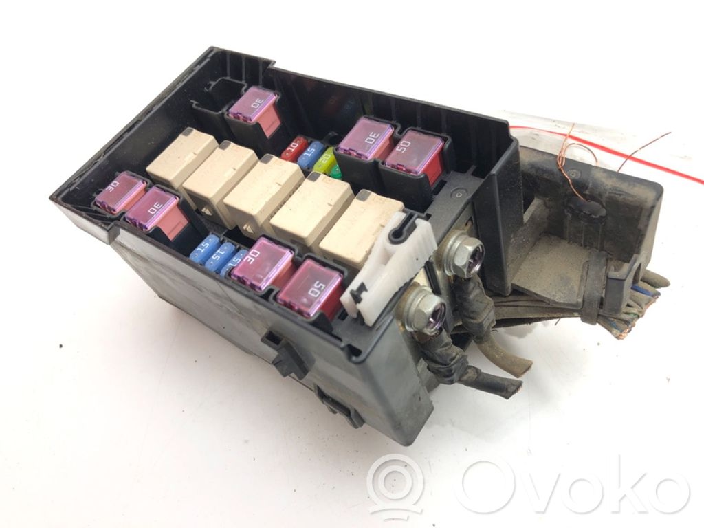 Suzuki Swift Boîte à fusibles, 12,68 € | OVOKO