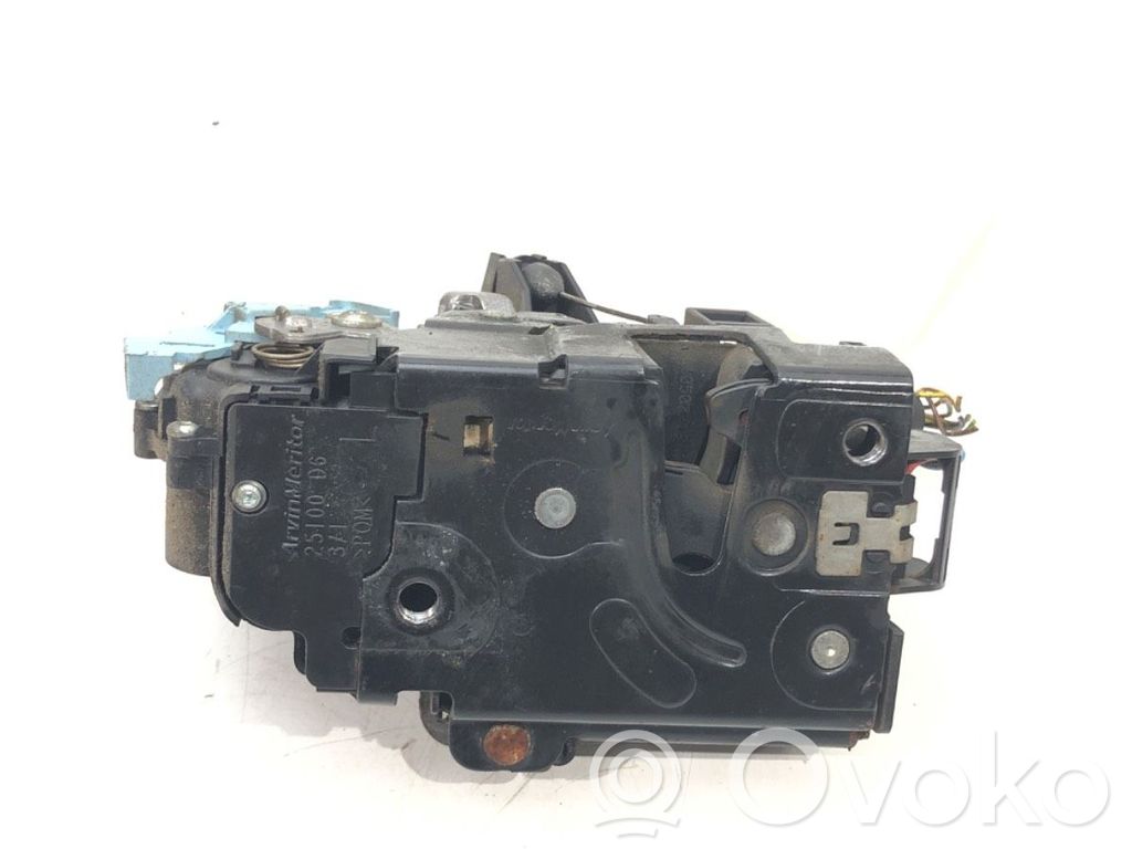 3D1837015AB Skoda Octavia Mk2 (1Z) Front door lock, €14.24 | RRR