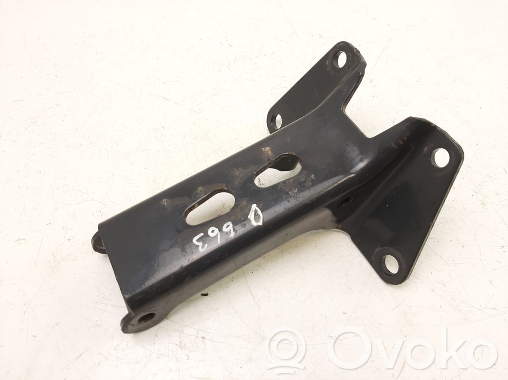 5801563665 Iveco Daily 6th gen Support, suspension du moteur, 30,00 ...