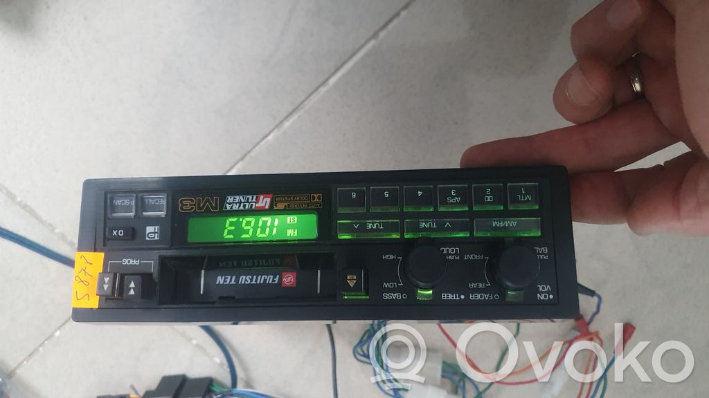 FUJITSITEN Mitsubishi Galant Eterna Unité principale radio / CD / DVD ...