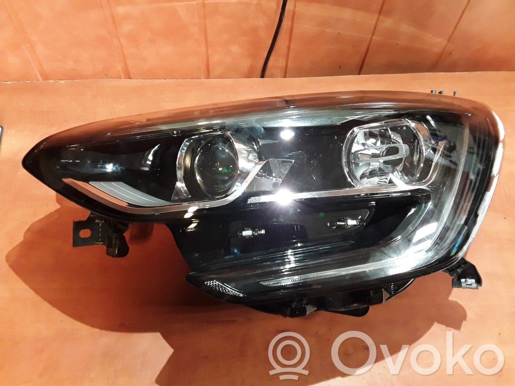 260602792R Renault Megane IV Phare frontale, 400,00 € | OVOKO