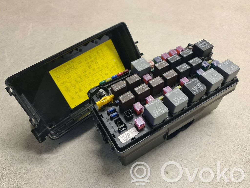 8231009120 SsangYong Kyron Boîte à fusibles, 49,00 € | OVOKO