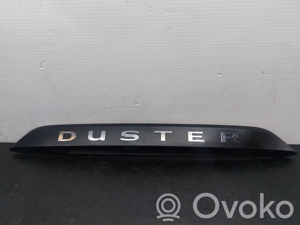 848101807R Dacia Duster II Garniture latéral de hayon / coffre, 43,30 € | OVOKO