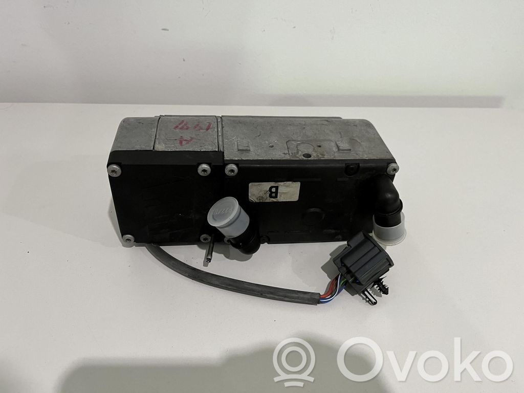 AV61-18K464-BM Ford Focus Auxiliary pre-heater (Webasto), €197.36 | RRR