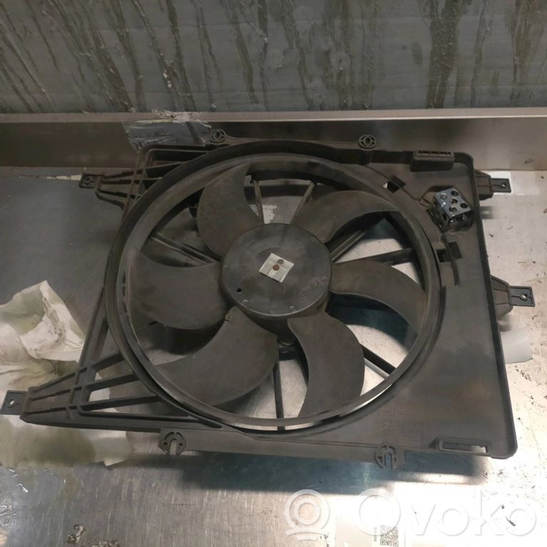 7701070217 Renault Kangoo I Ventilateur de refroidissement de radiateur ...