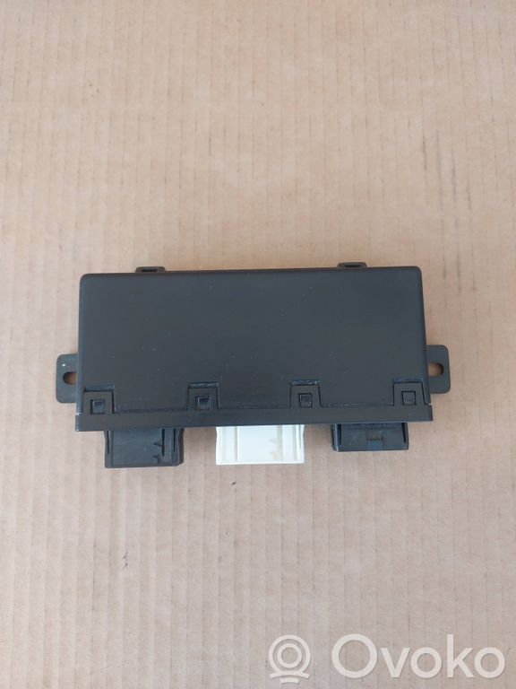 613569042559 BMW 7 E38 Module confort, 12,00 € | OVOKO